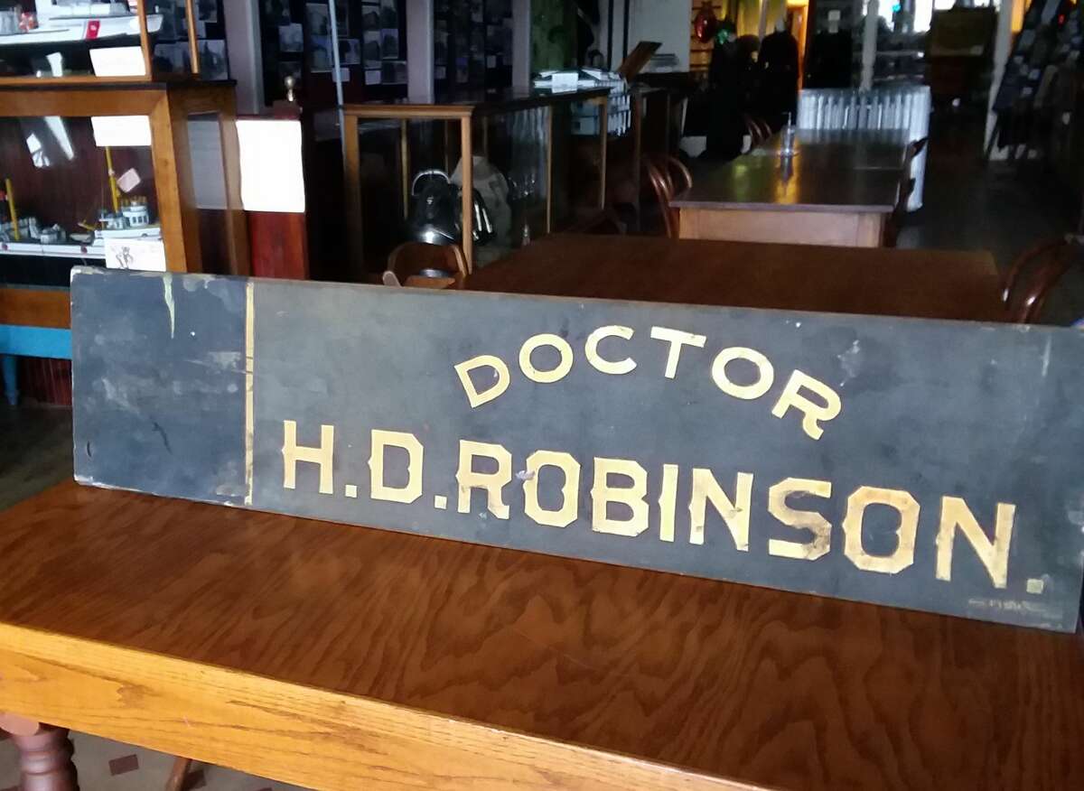 FROM THE MUSEUM'S ARCHIVES: The discovery of Dr. Robinson’s sign