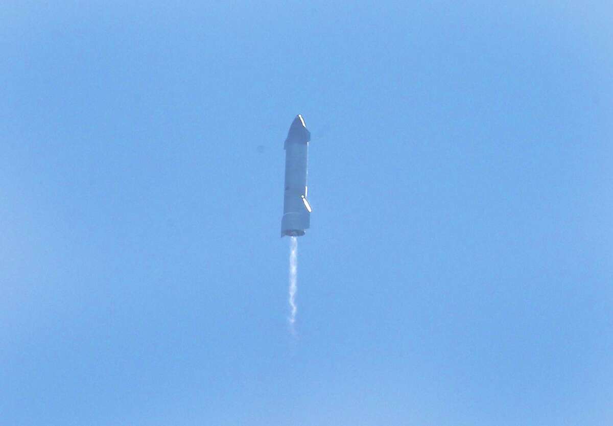 SpaceX SN9 launches from South Texas, lands in fireball