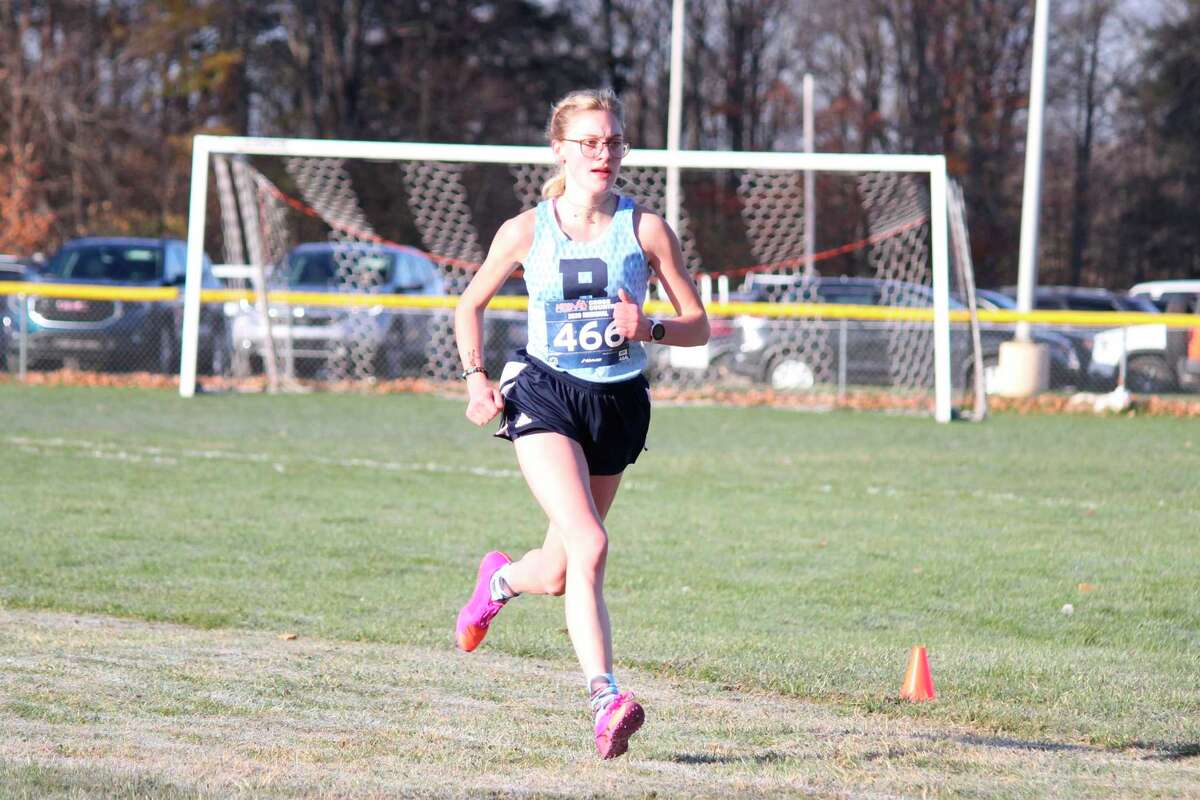 Bobcats star runner Tracy signs with SVSU