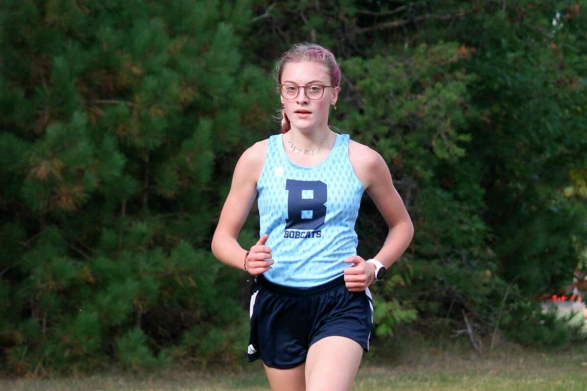 Bobcats star runner Tracy signs with SVSU