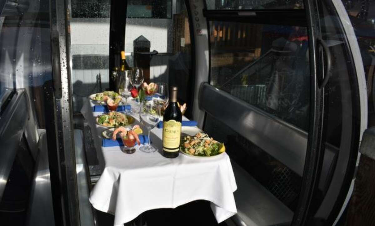 Dinner with a view: Seattle Great Wheel launches four-course meal service
