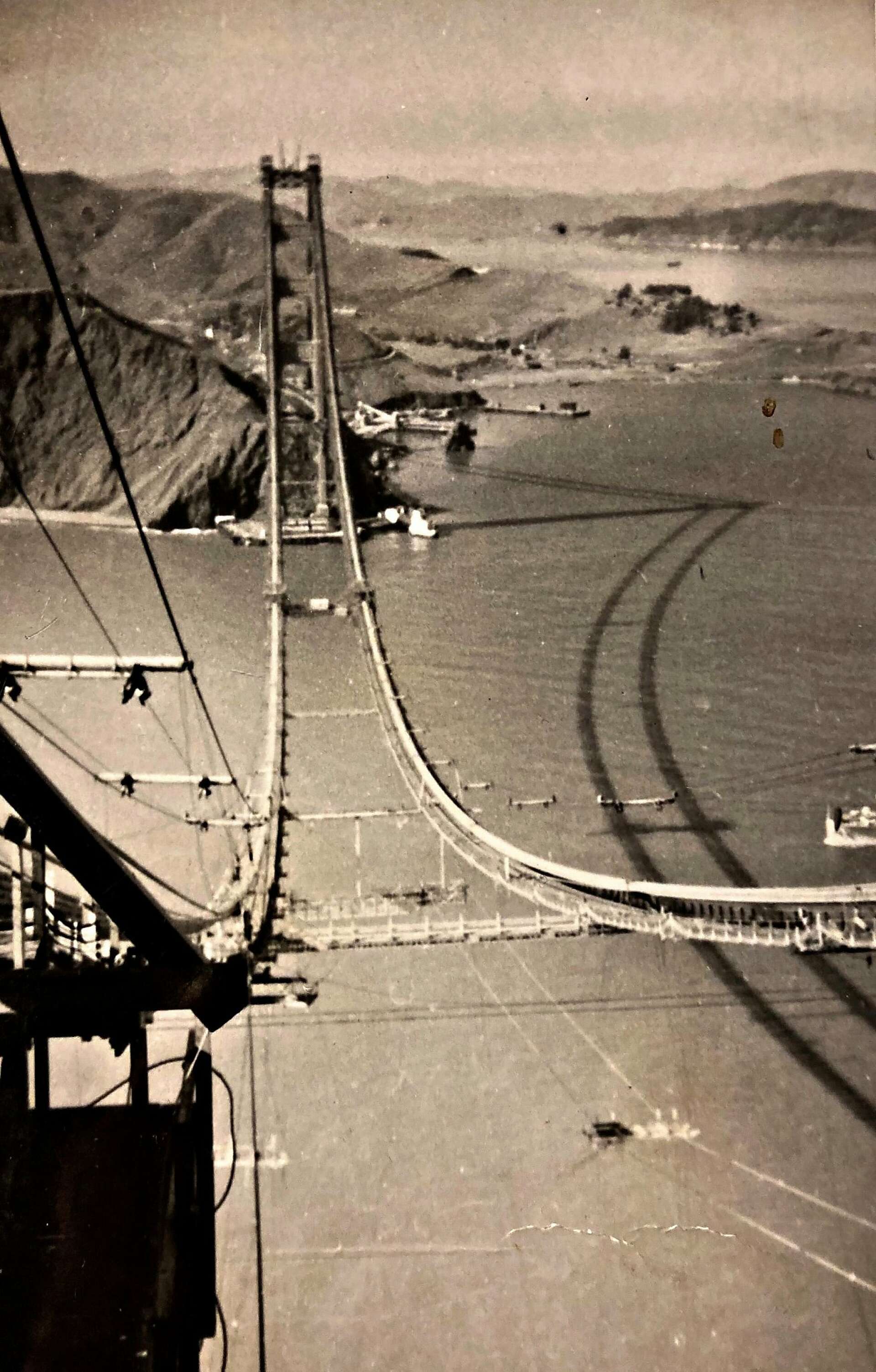 He scaled the Golden Gate Bridge in 1935. Now he’s sharing the photos ...