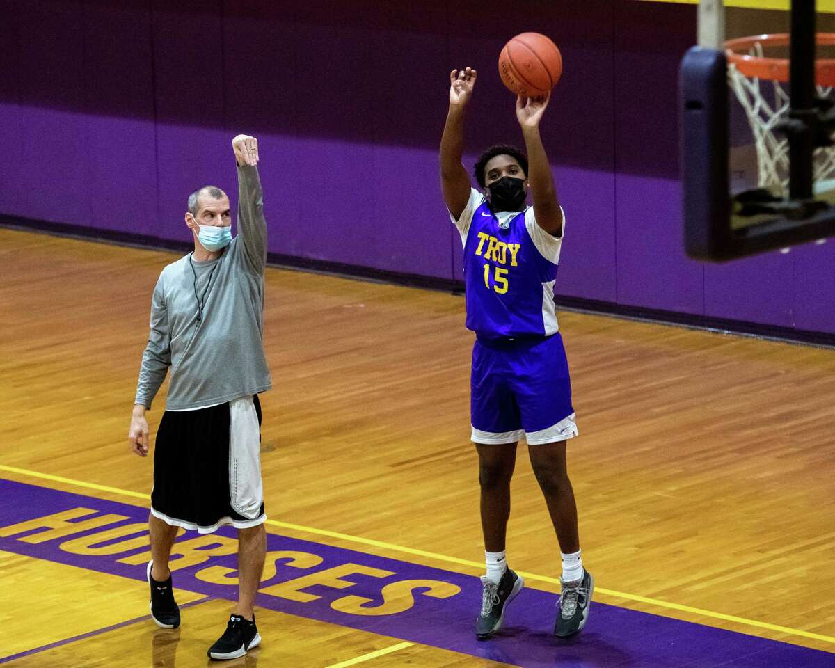 Troy High boys' basketball ready for second stint with Rich Hurley as coach