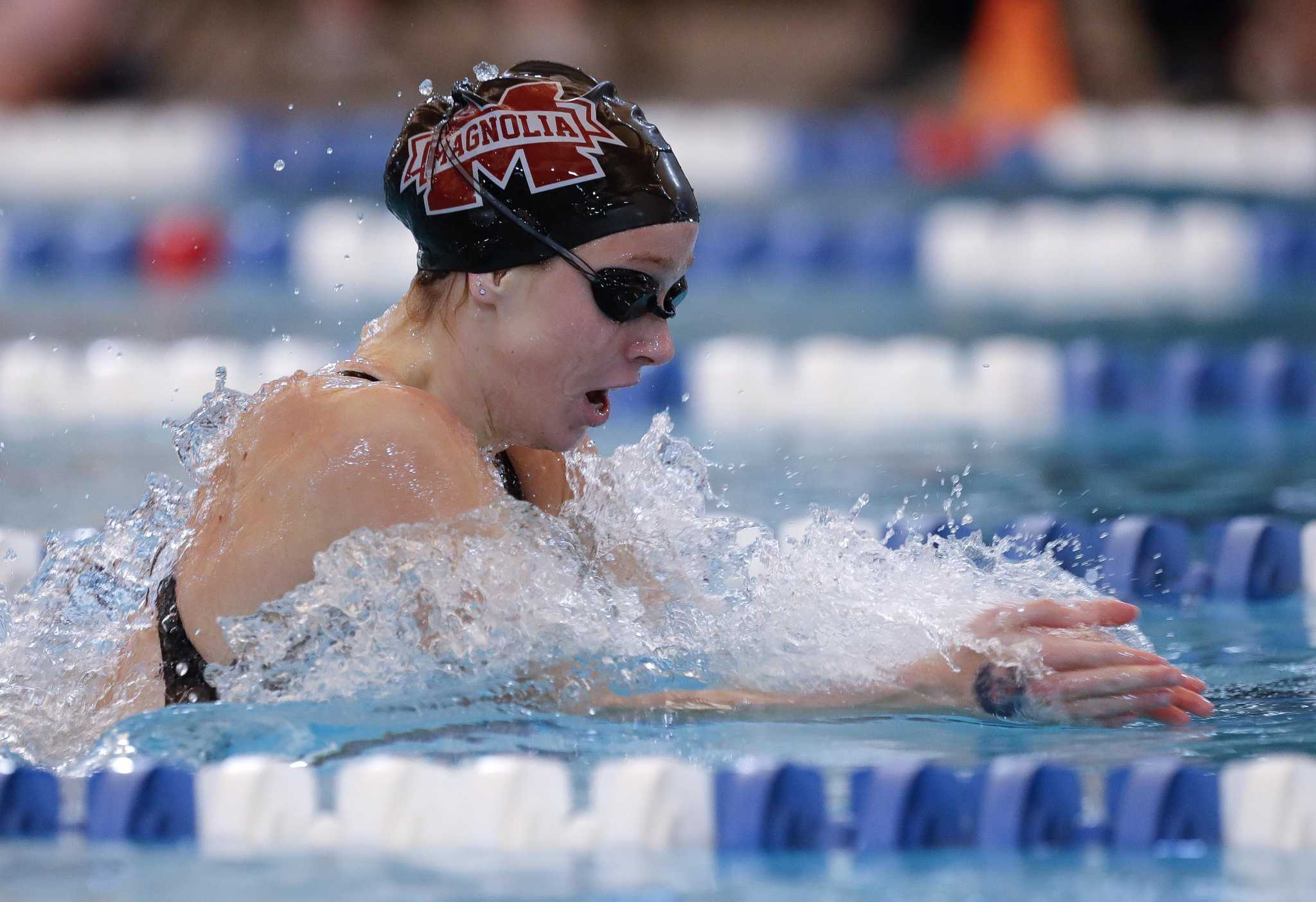 SWIMMING AND DIVING: Magnolia girls win regional championship