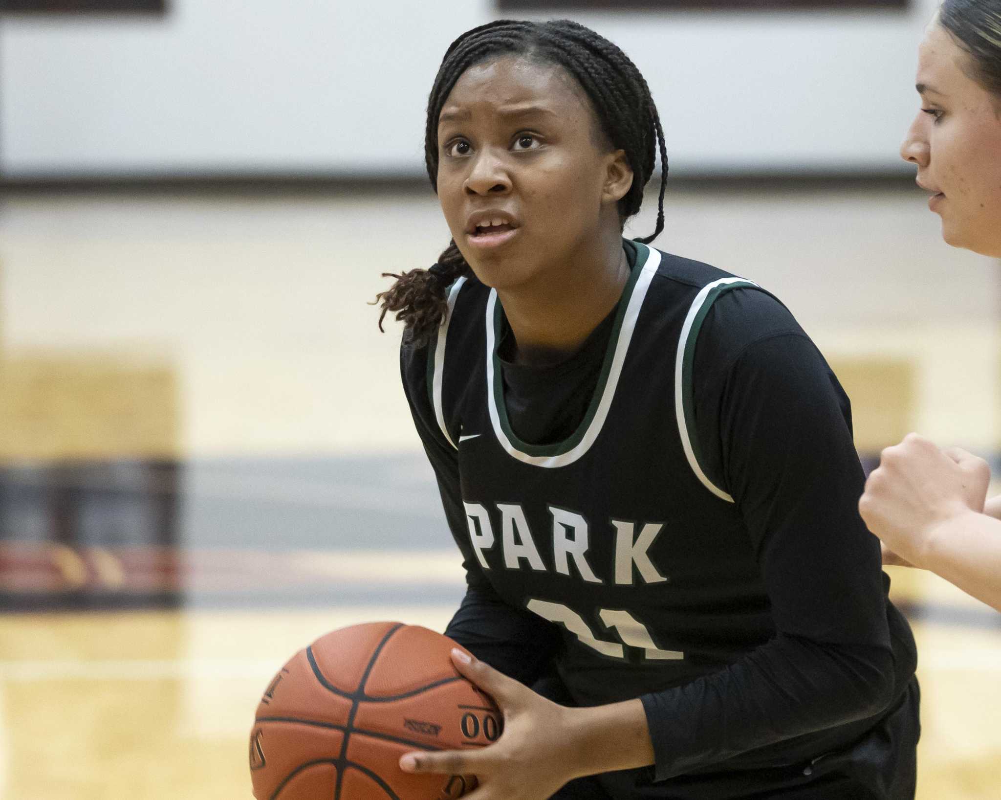 3 schools give Houston shot at its first unbeaten girls basketball team