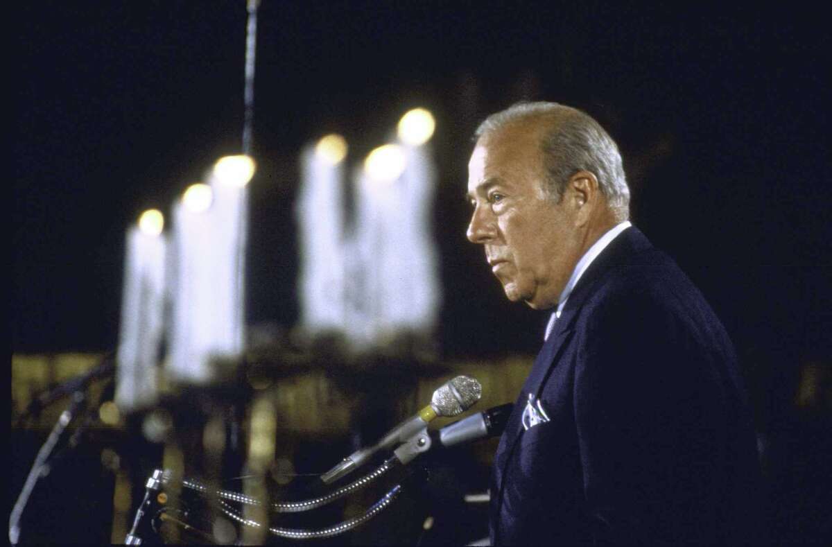 George Shultz, Reagan’s secretary of state and Bay Area academic, dies ...