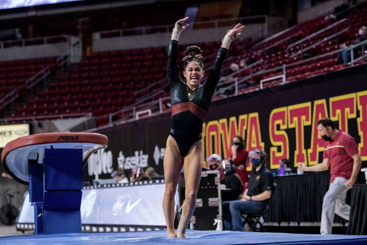 Former Greenwich gymnast Addy De Jesus scores perfect 10 to make Iowa ...