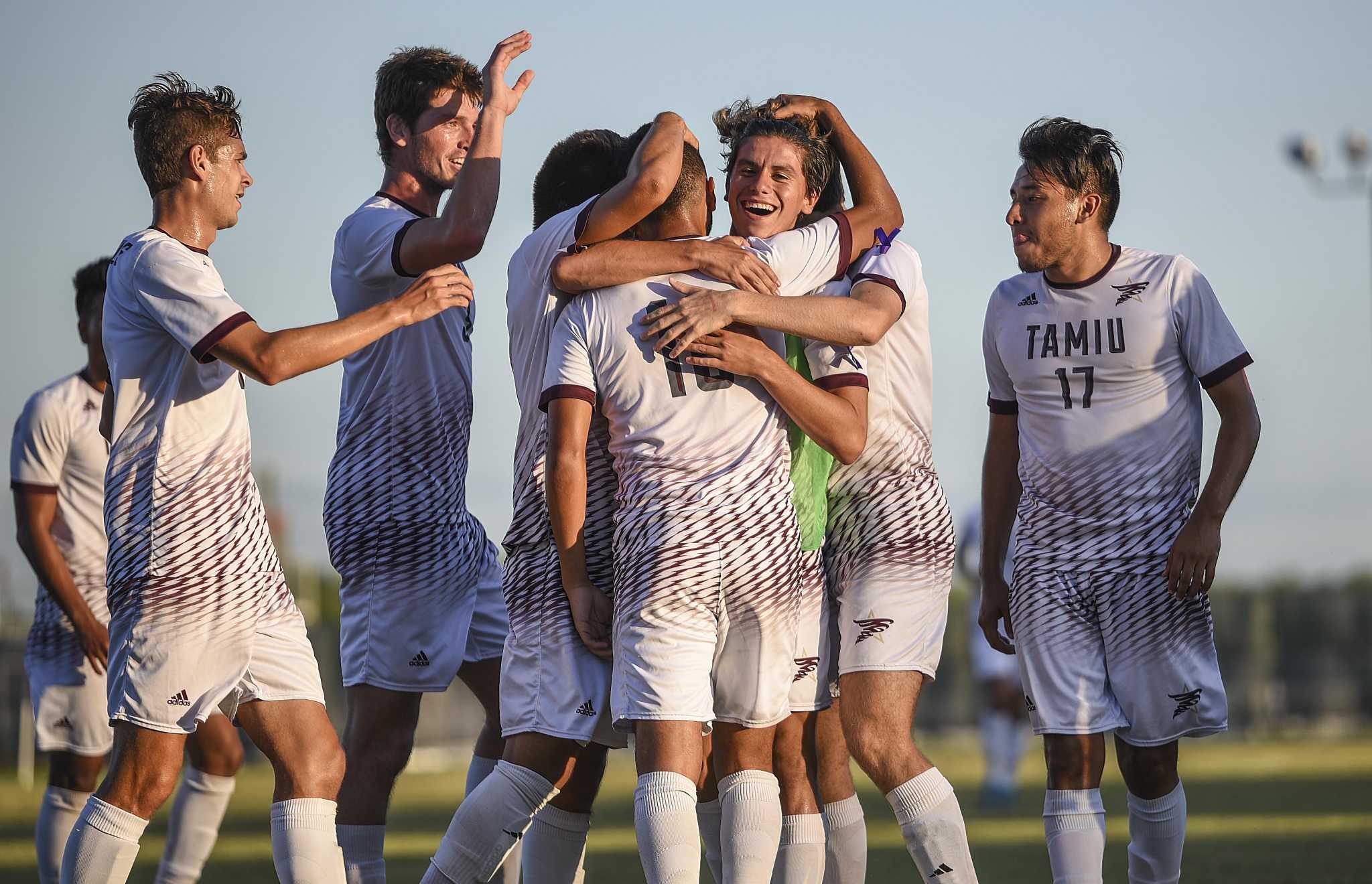 TAMIU’s 50th anniversary: History of Athletics, Part 1