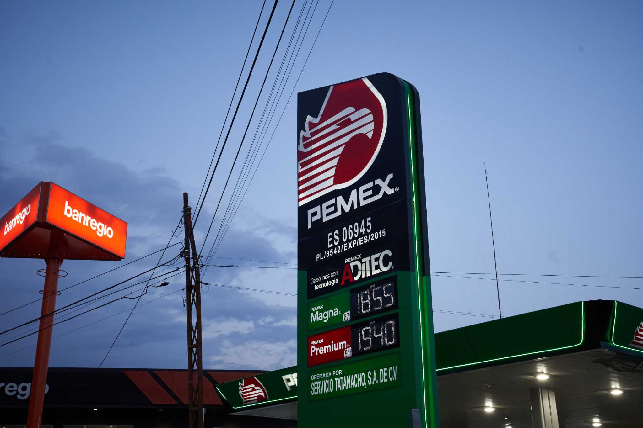 Pemex posts first back-to-back profits in years