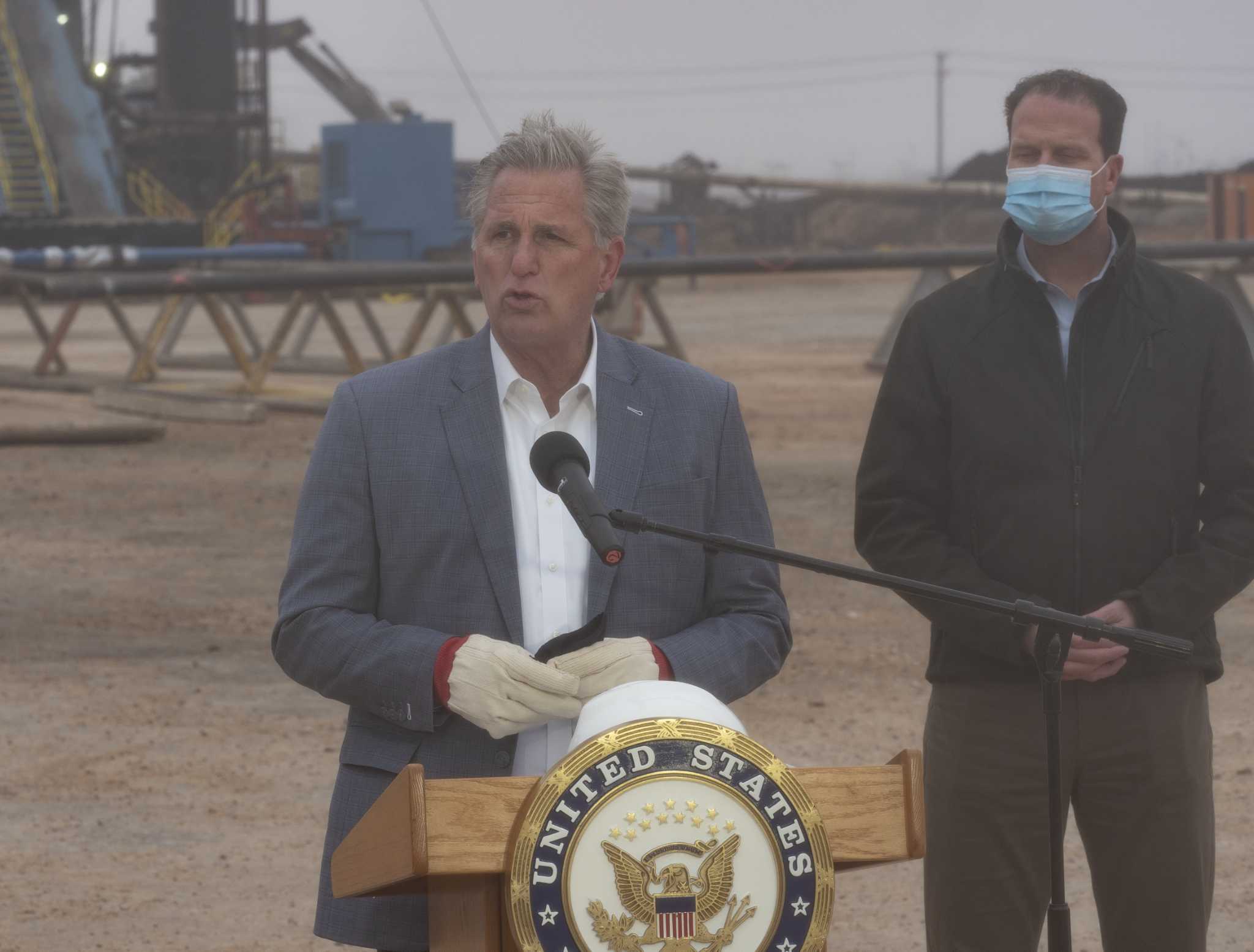August Pfluger casts votes for Kevin McCarthy for House speaker