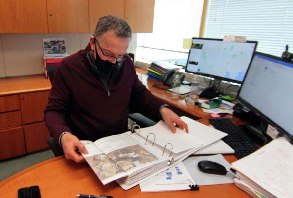 Transit can ‘connect a community’: Norwalk’s new transportation chief ...