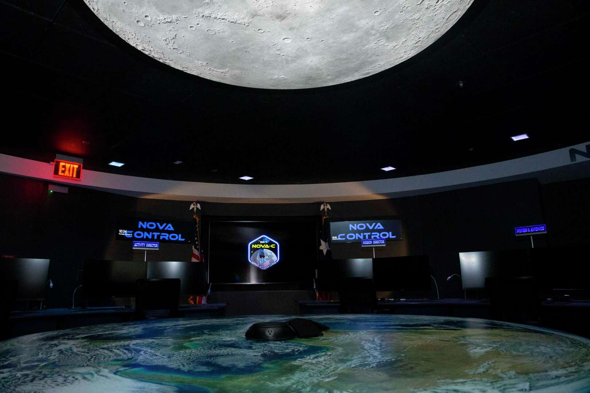 Houston-based Intuitive Machines unveils new mission control center