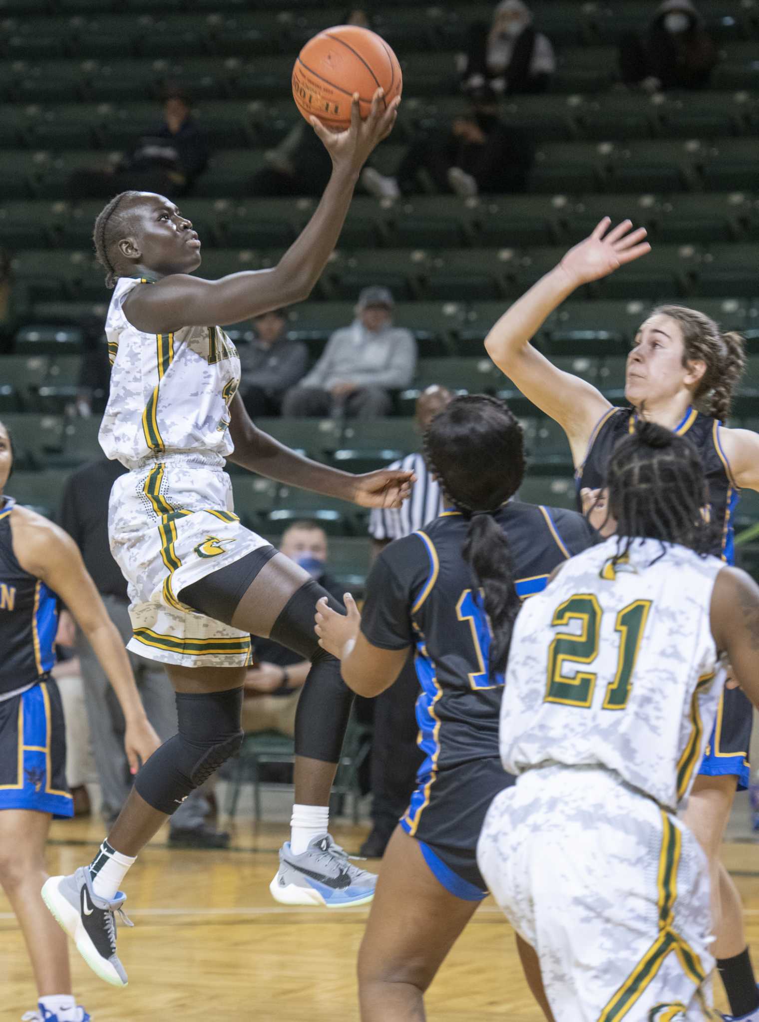 JC BASKETBALL: No. 20 Lady Chaps use strong second half to blow past FPC
