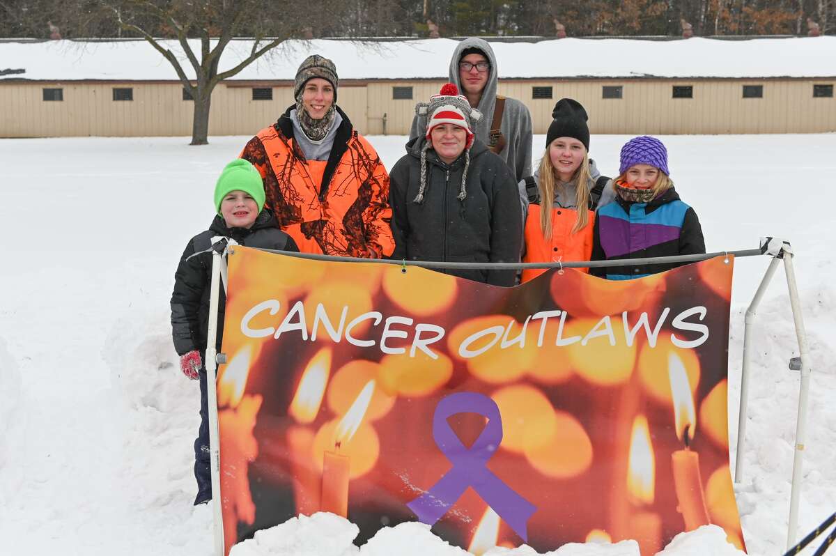 Snowmen showcased at 'Relay for Life' event