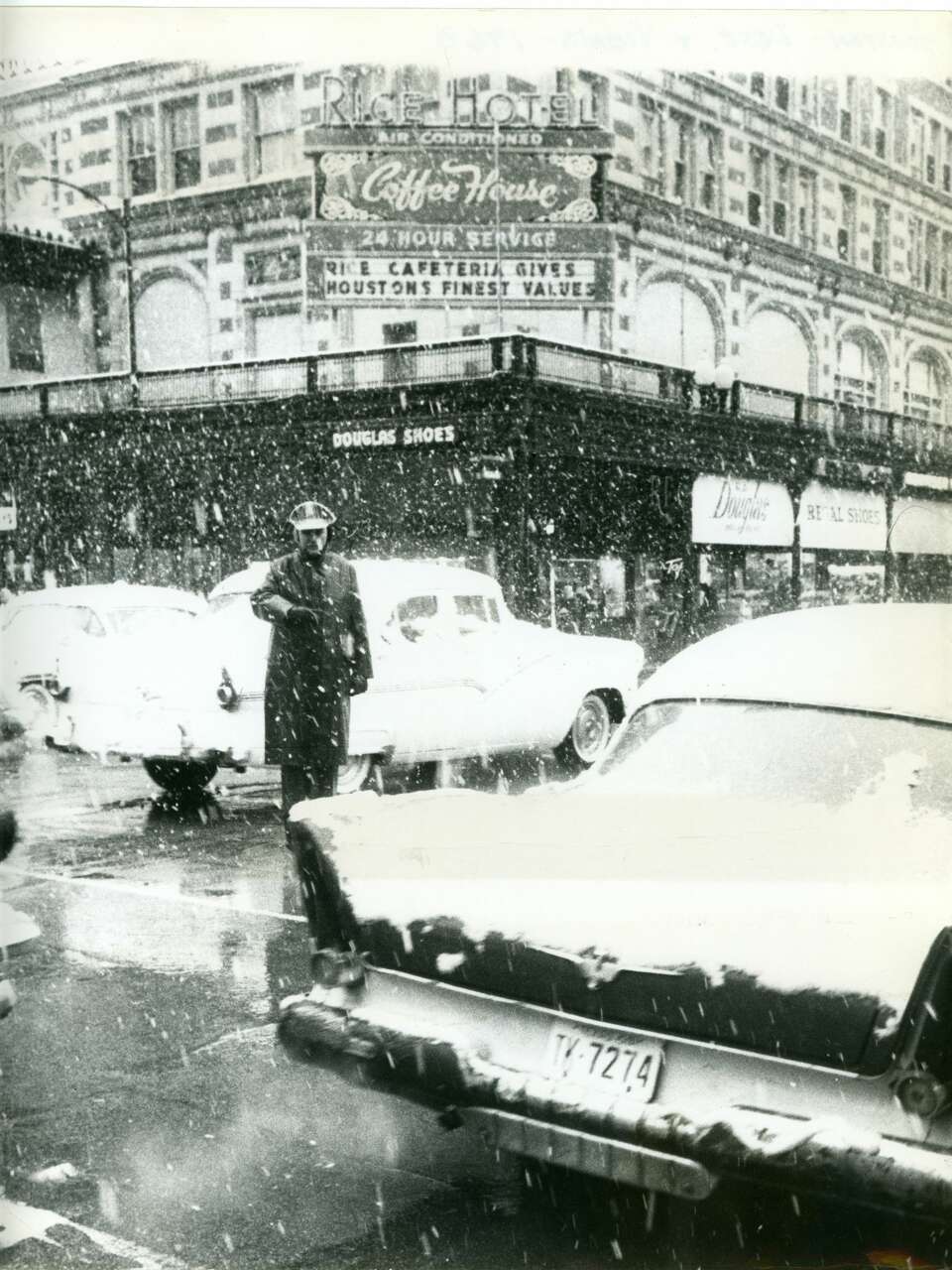 Old photos show Houston snow in 1895, 1958, 1960