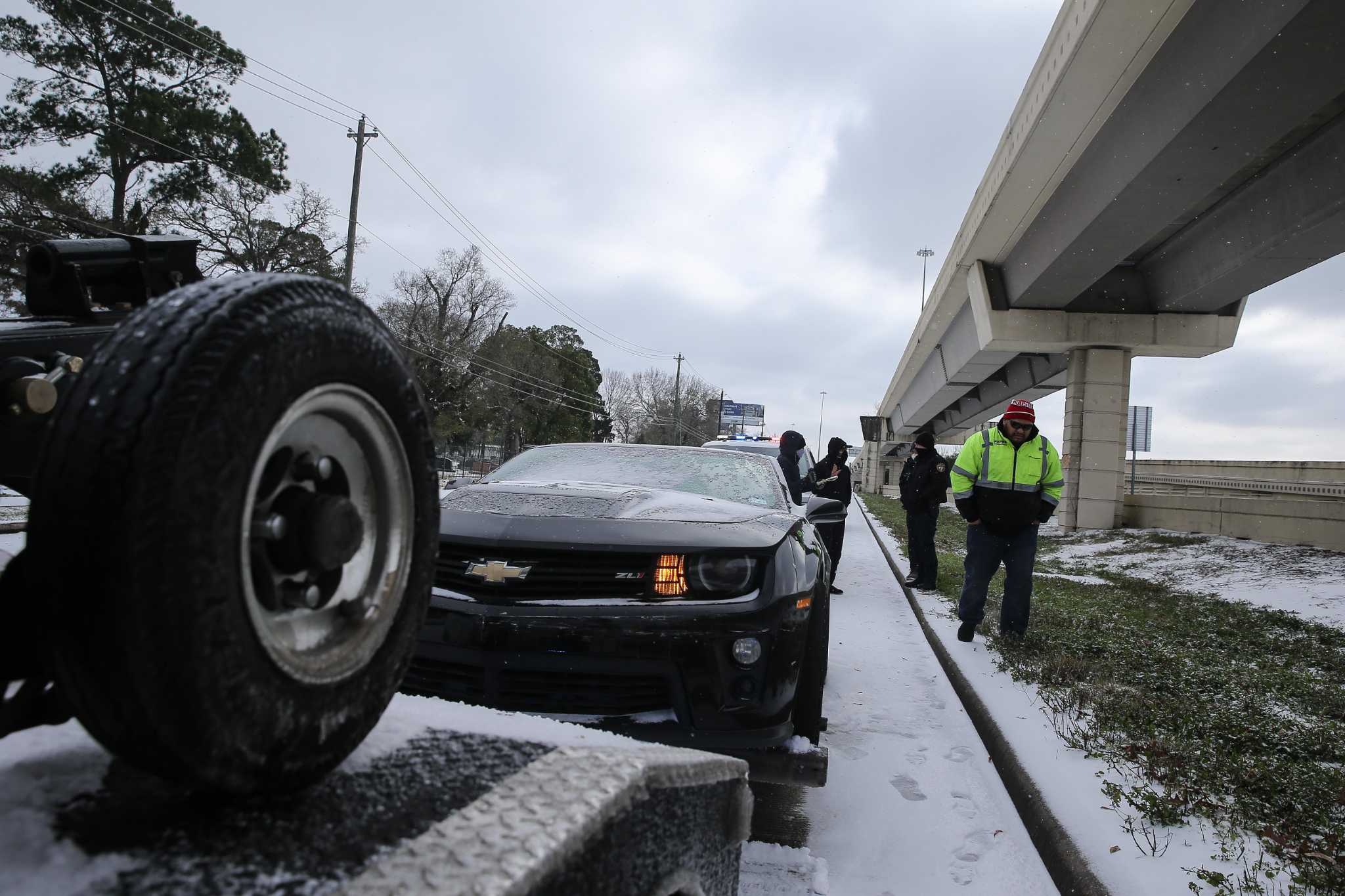 Dangerously cold temperatures, more ice expected as storm lingers in ...