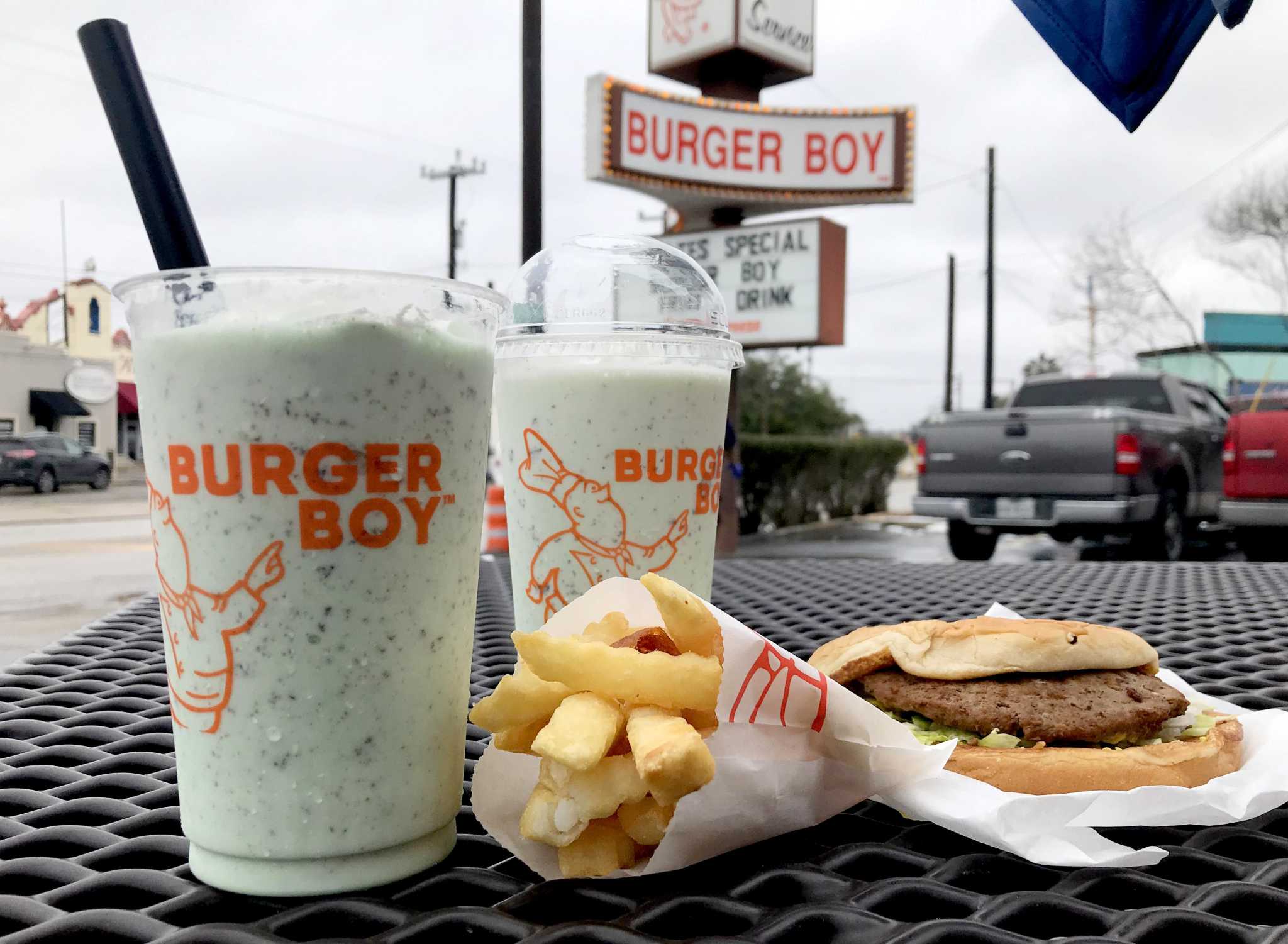 Burger Boy unveils the Thin Mint Shake, a delicious ode to Girl Scout ...