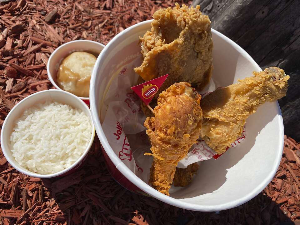 Jollibee is bringing its wildly popular Filipino fast food back to San ...