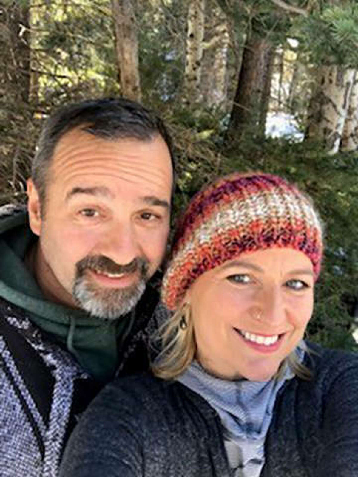 Edwardsville couple hits the road in a ‘Skoolie’ tiny home