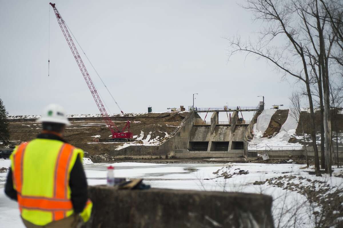 Edenville Dam Tobacco River spillway drawdown begins - Feb. 24, 2021