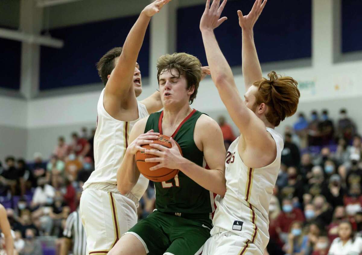 BOYS HOOPS: Cypress Woods advances past The Woodlands after close finish