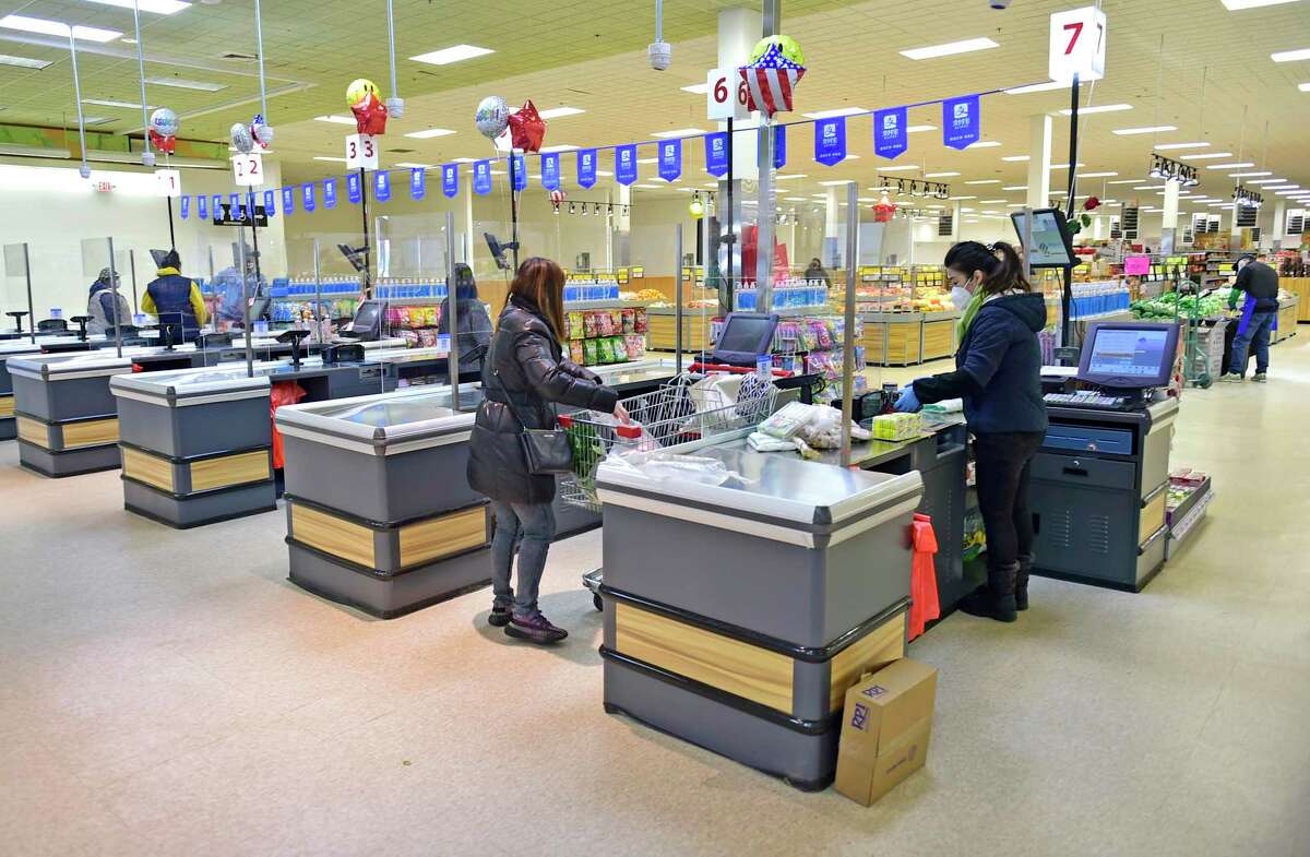 New Asian mega-market, G Mart, brings hard-to-find flavors to Milford