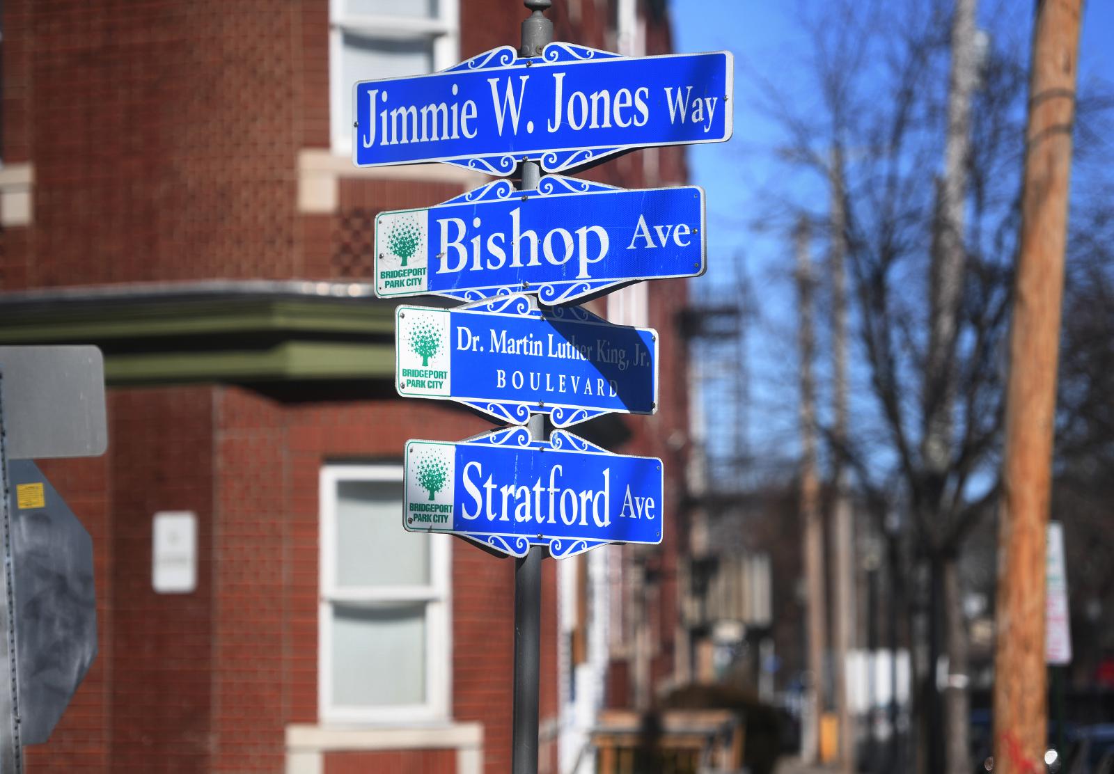 Bridgeport council moves to limit honorary street signs