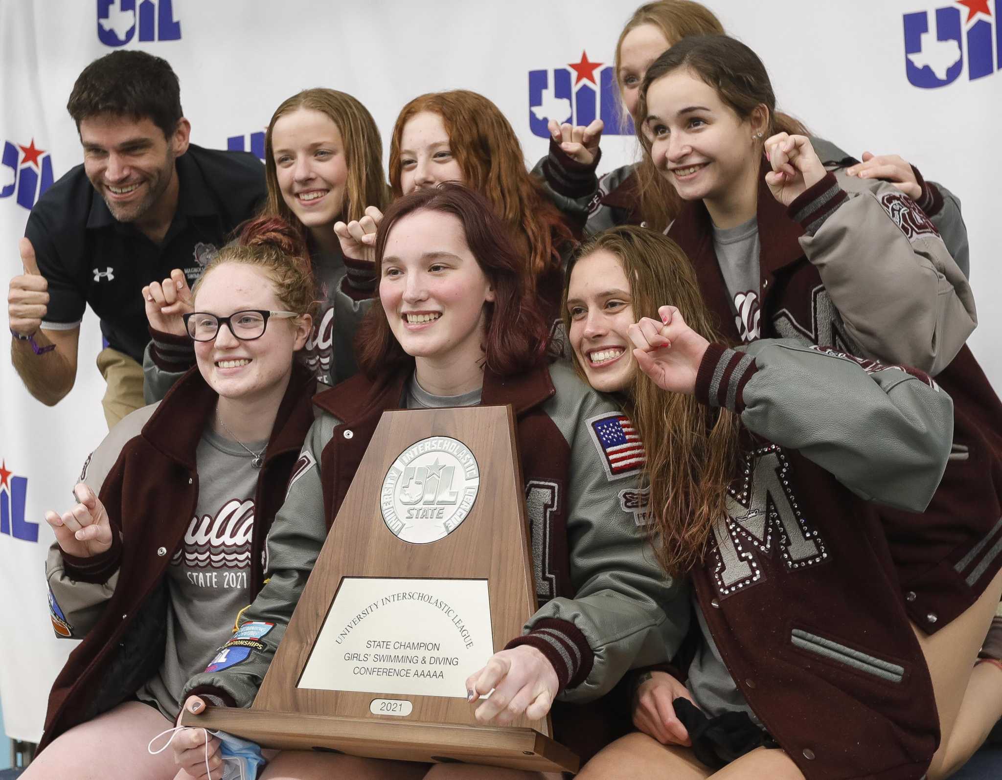 SWIMMING AND DIVING: Magnolia girls finish as state runners-up