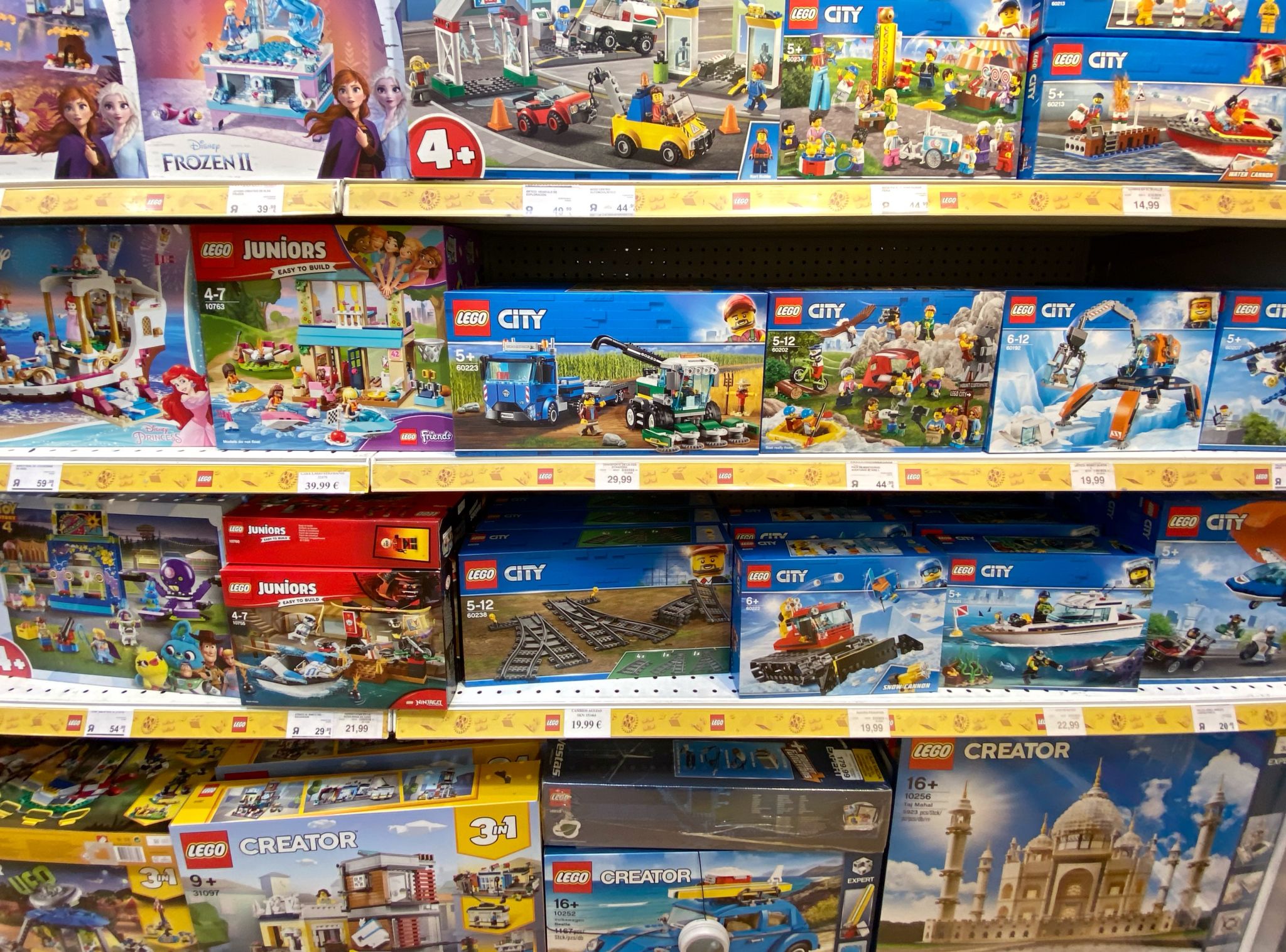 A Bay Area lawmaker wants California stores to have gender neutral ...