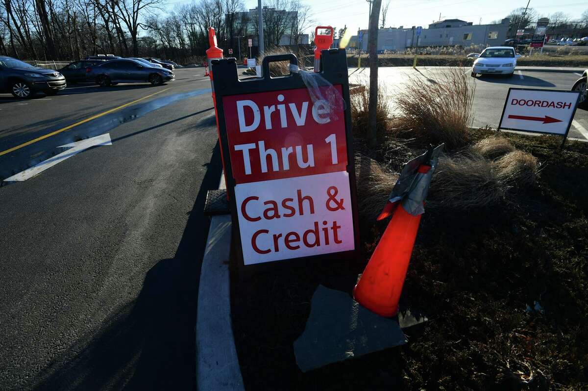 Would you cross the road for a chicken sandwich? Popular Norwalk Chick ...