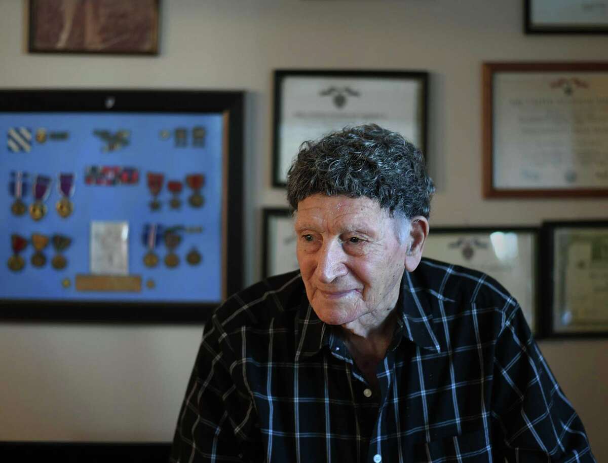 ‘He’s a true hero’: Lifelong Stamford resident, WWII veteran celebrates 100