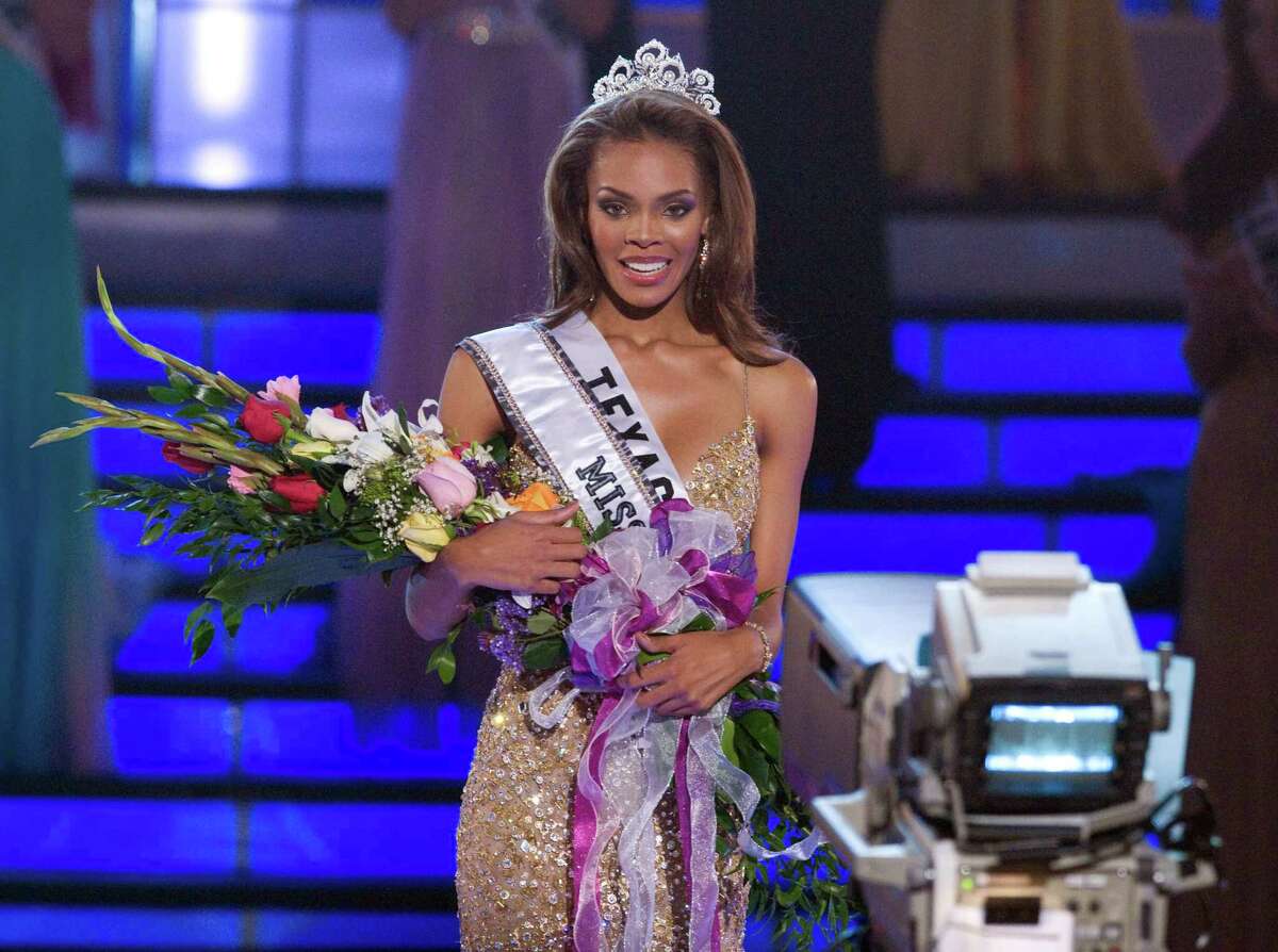 Missouri City pageant queen reigns again as Miss Universe's first Black ...