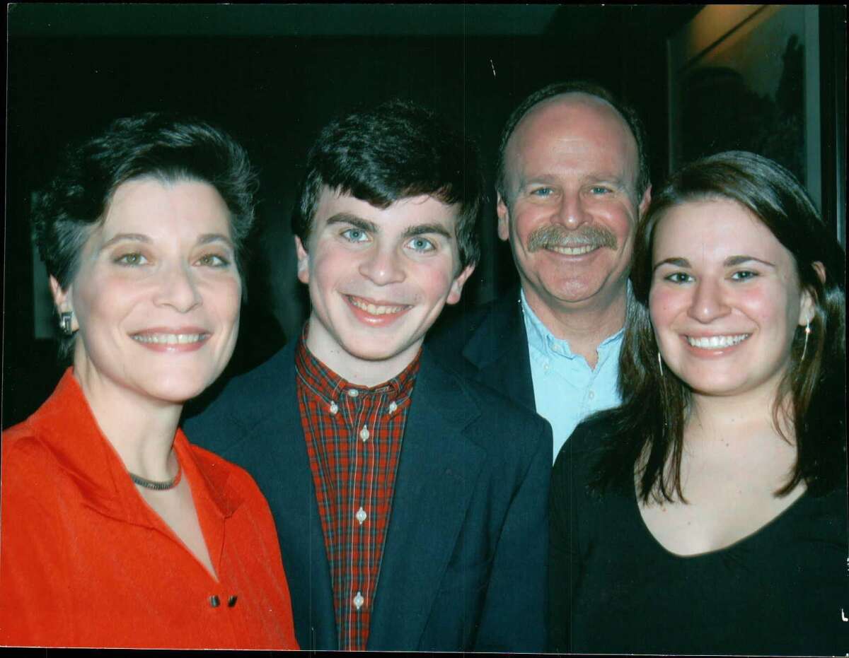 A ‘real wordsmith’: Family, colleagues remember former News-Times ...