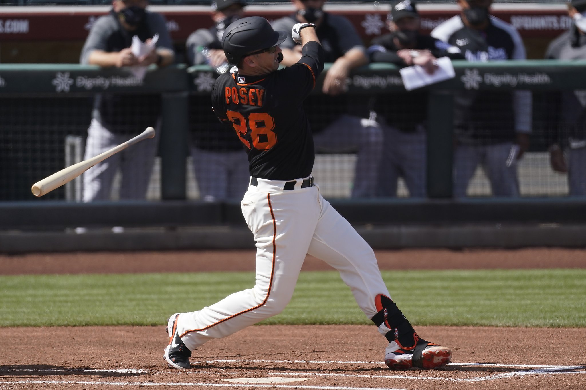 The Buster buzz is back: Posey’s return to Giants energizes training camp
