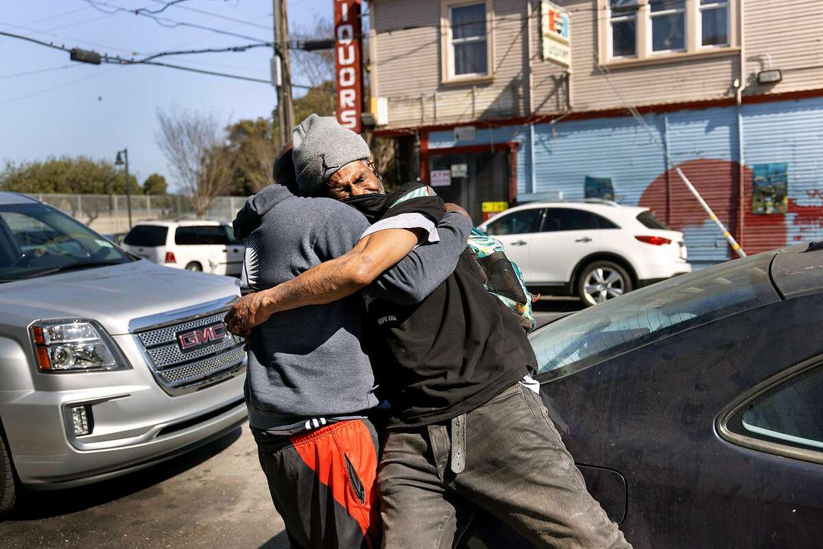 Oakland hoops legend Hook Mitchell’s life after death: False rumors, real trouble