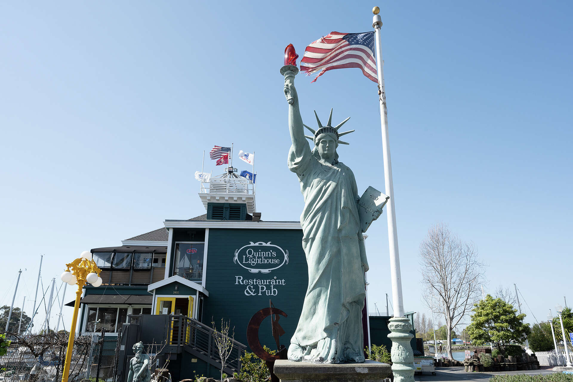 Quinn's Lighthouse in Bay Area to close its doors after 40 years