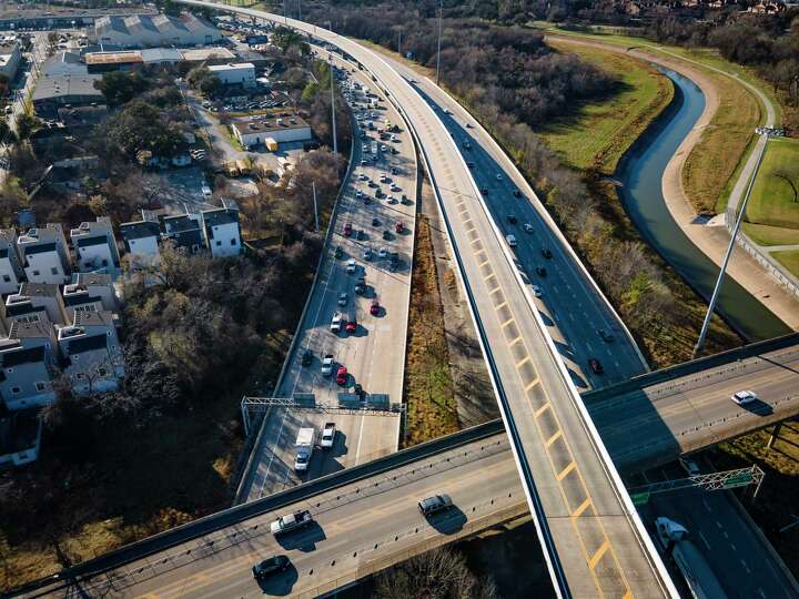 I-10 Katy Freeway lanes reduced to three for White Oak Bayou project