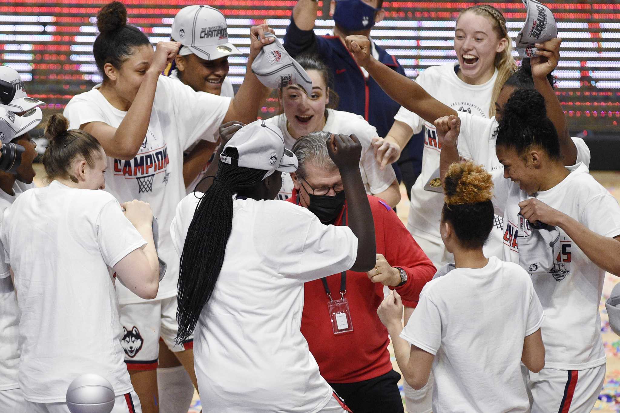 ESPN women's basketball bracketologist Charlie Creme joins UConn Report ...