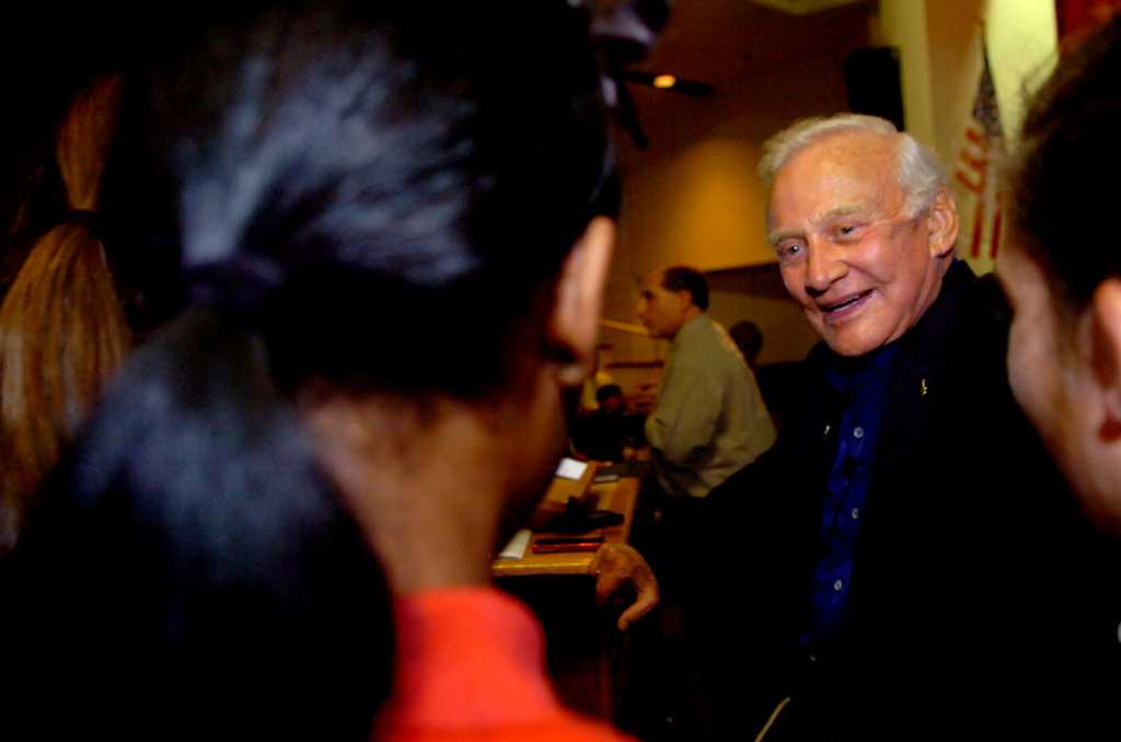 Aldrin takes GCDS on a trip to the moon
