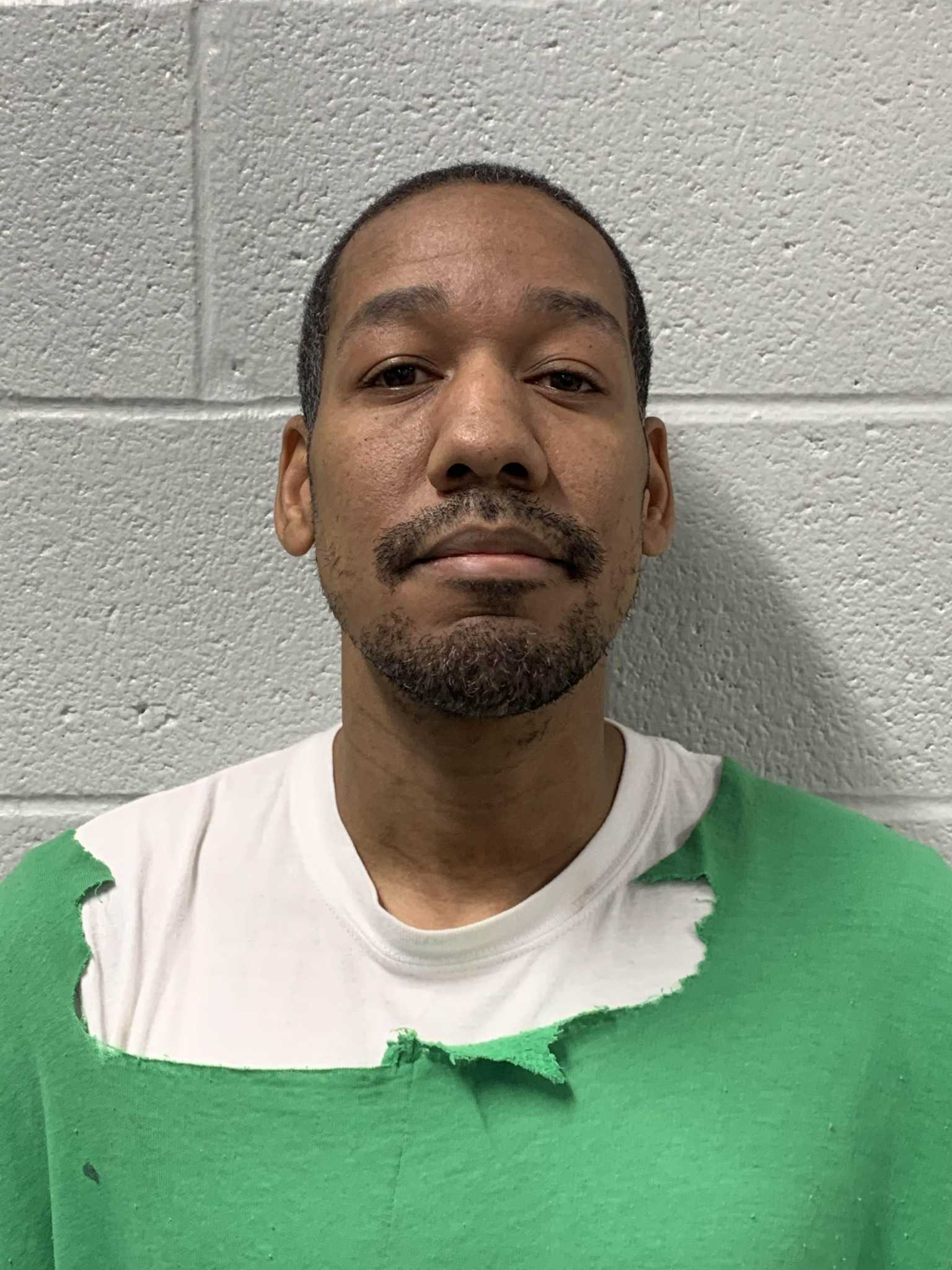 Police: EMT accused of firebombings returns to CT