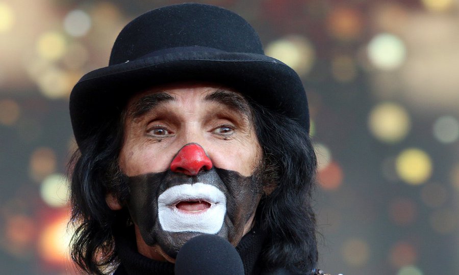 Fans mourn the passing of Mexican entertainer Cepillín