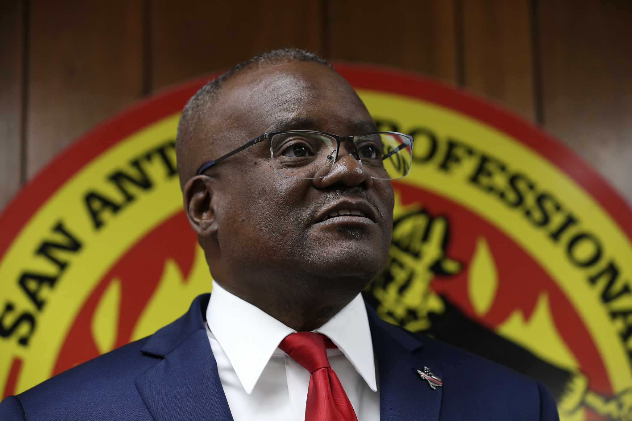 Former San Antonio firefighters union president accused of stalking
