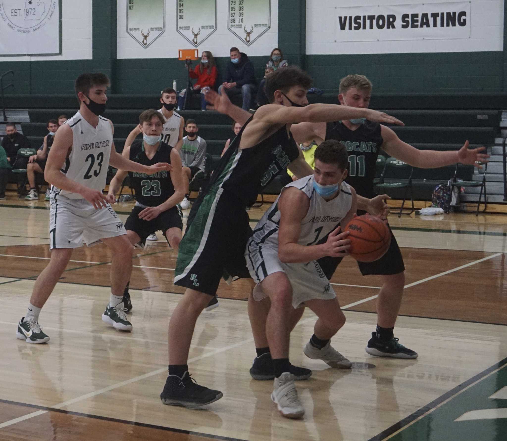 Buck boys can’t maintain early lead, fall at home to Houghton Lake