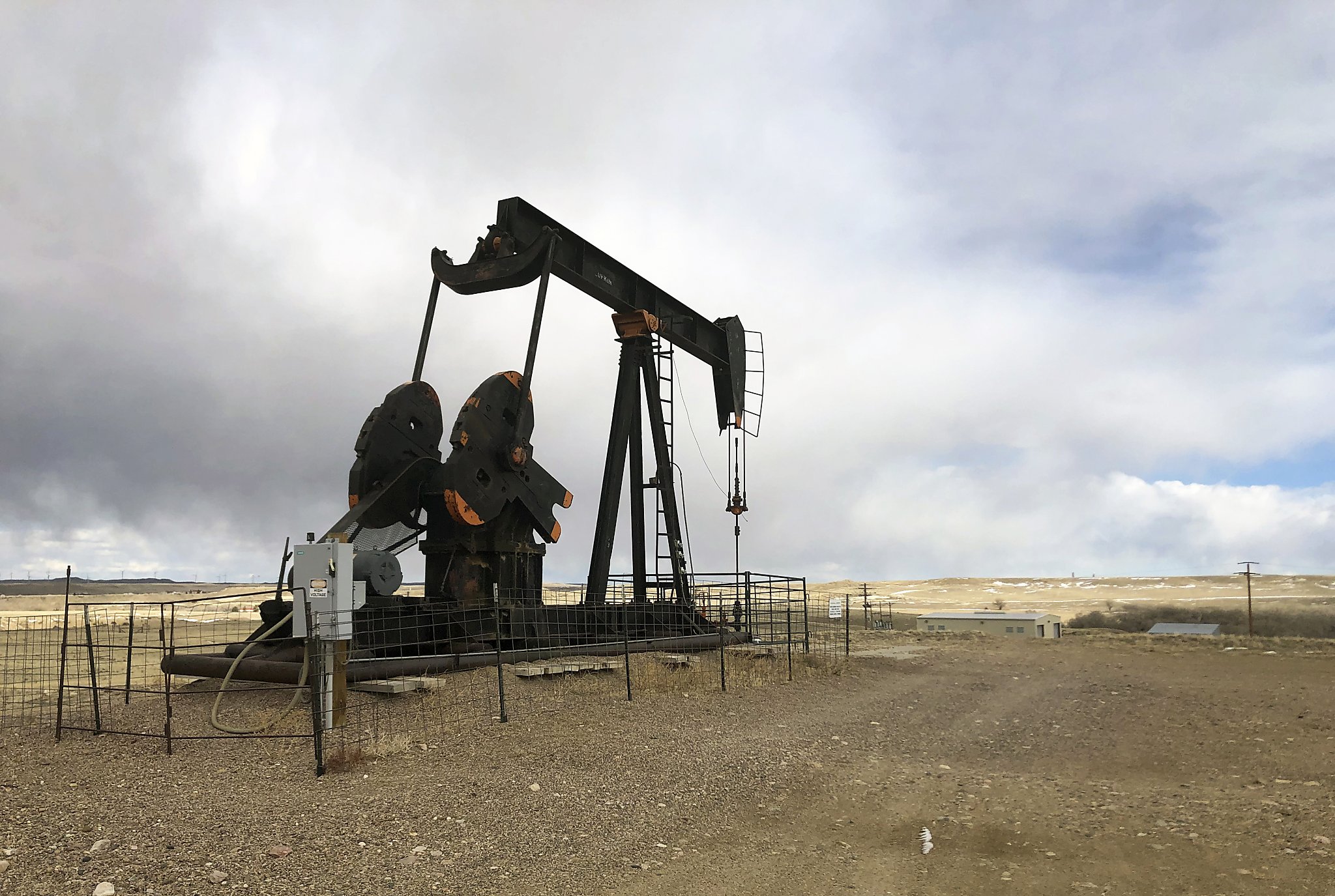 Biden pause on oil leases on public lands blocked by judge