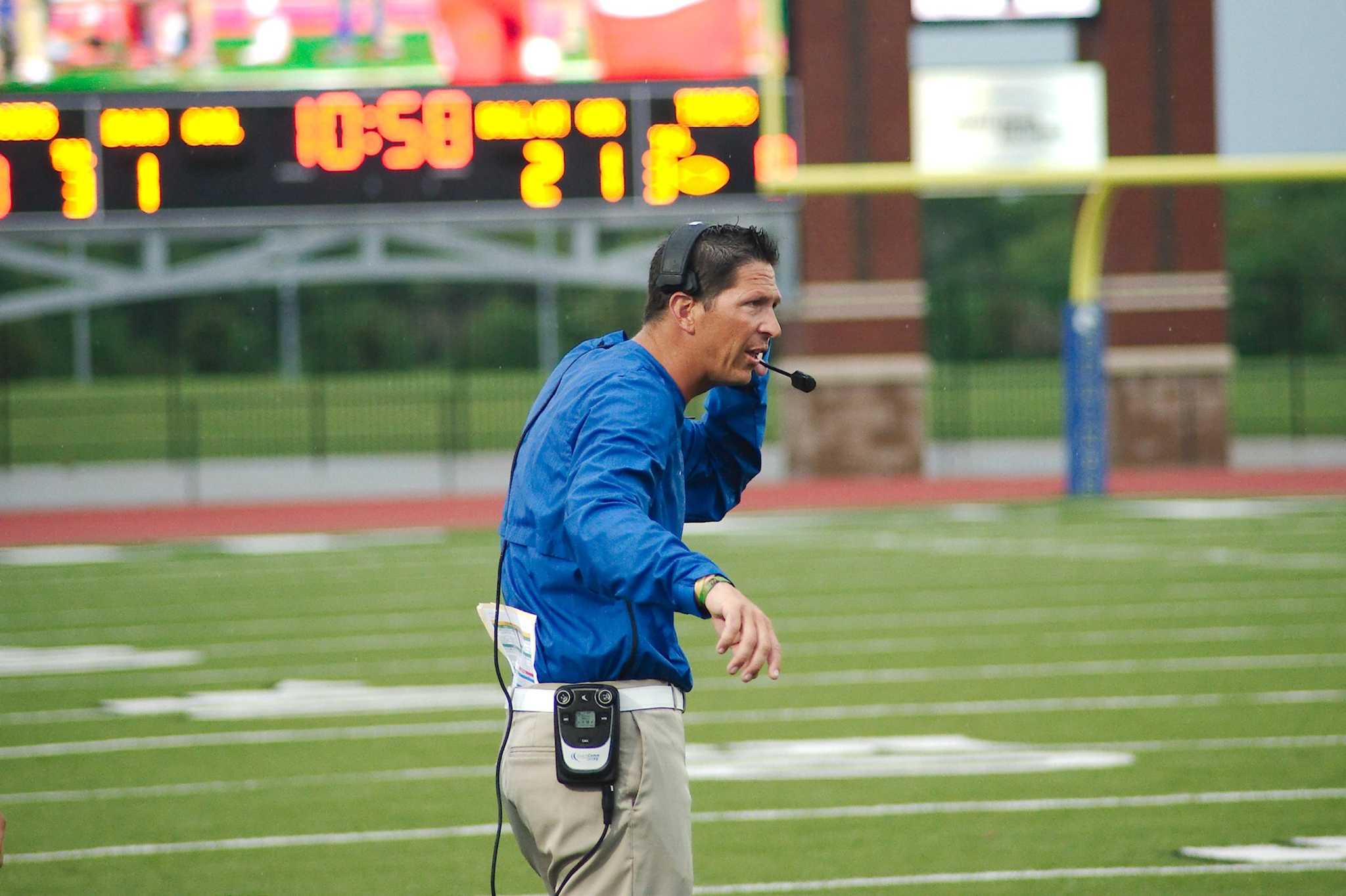 Clear Springs football coach leaving to head Seguin program
