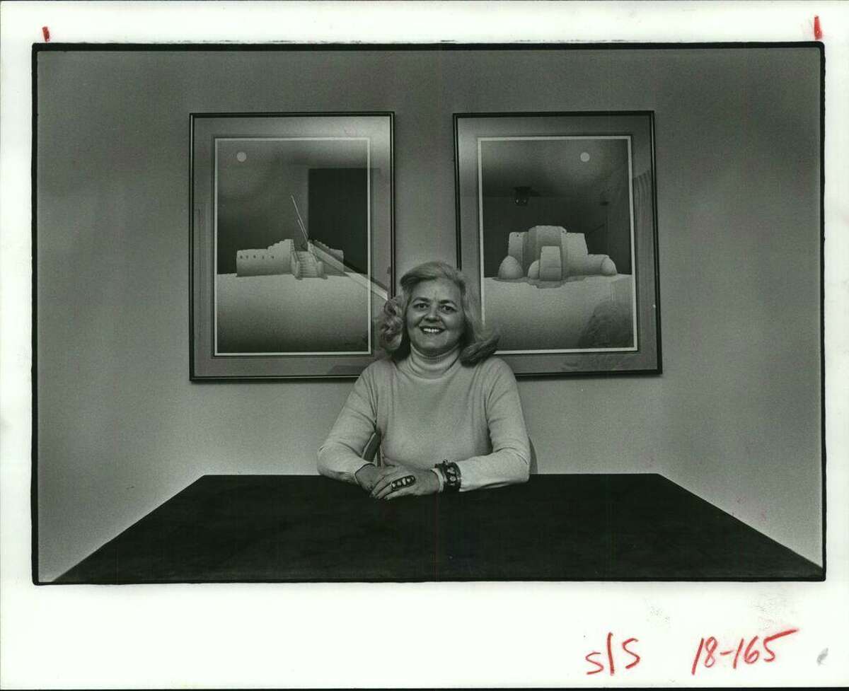 ‘Godmother of Texas antiques’ Emma Lee Turney dies