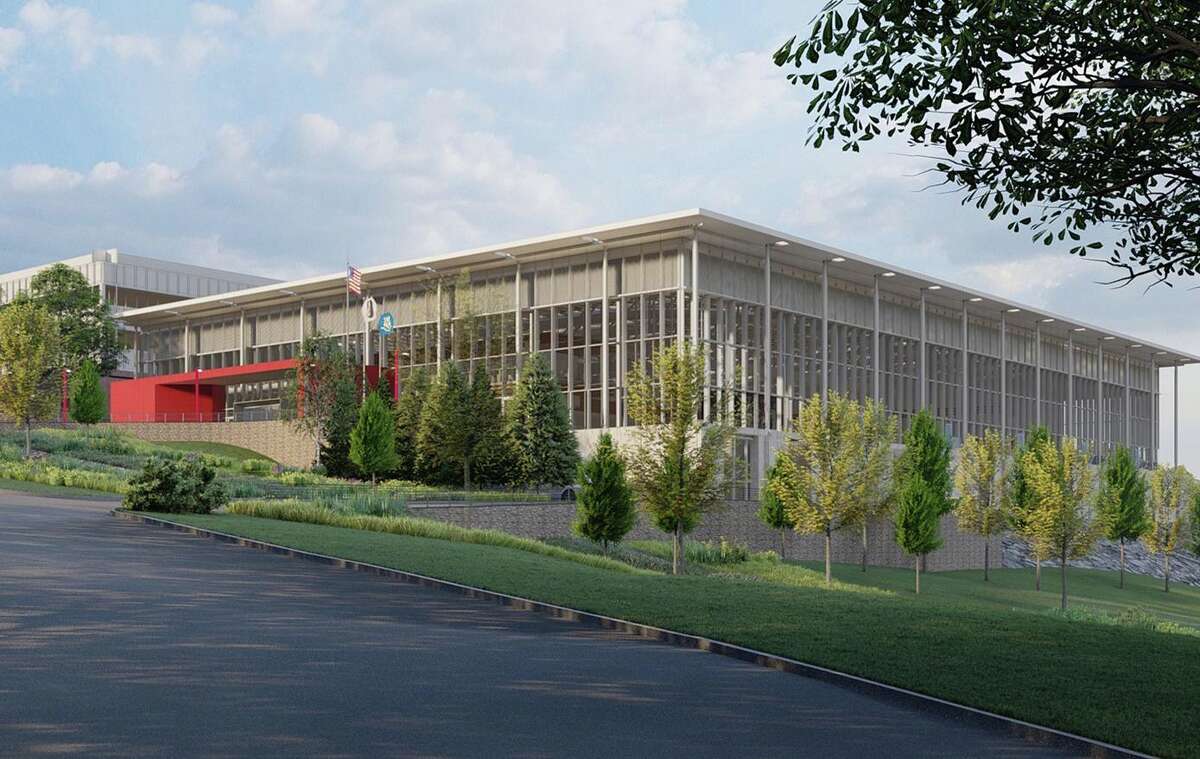 Sacred Heart breaks ground for Martire Family Arena