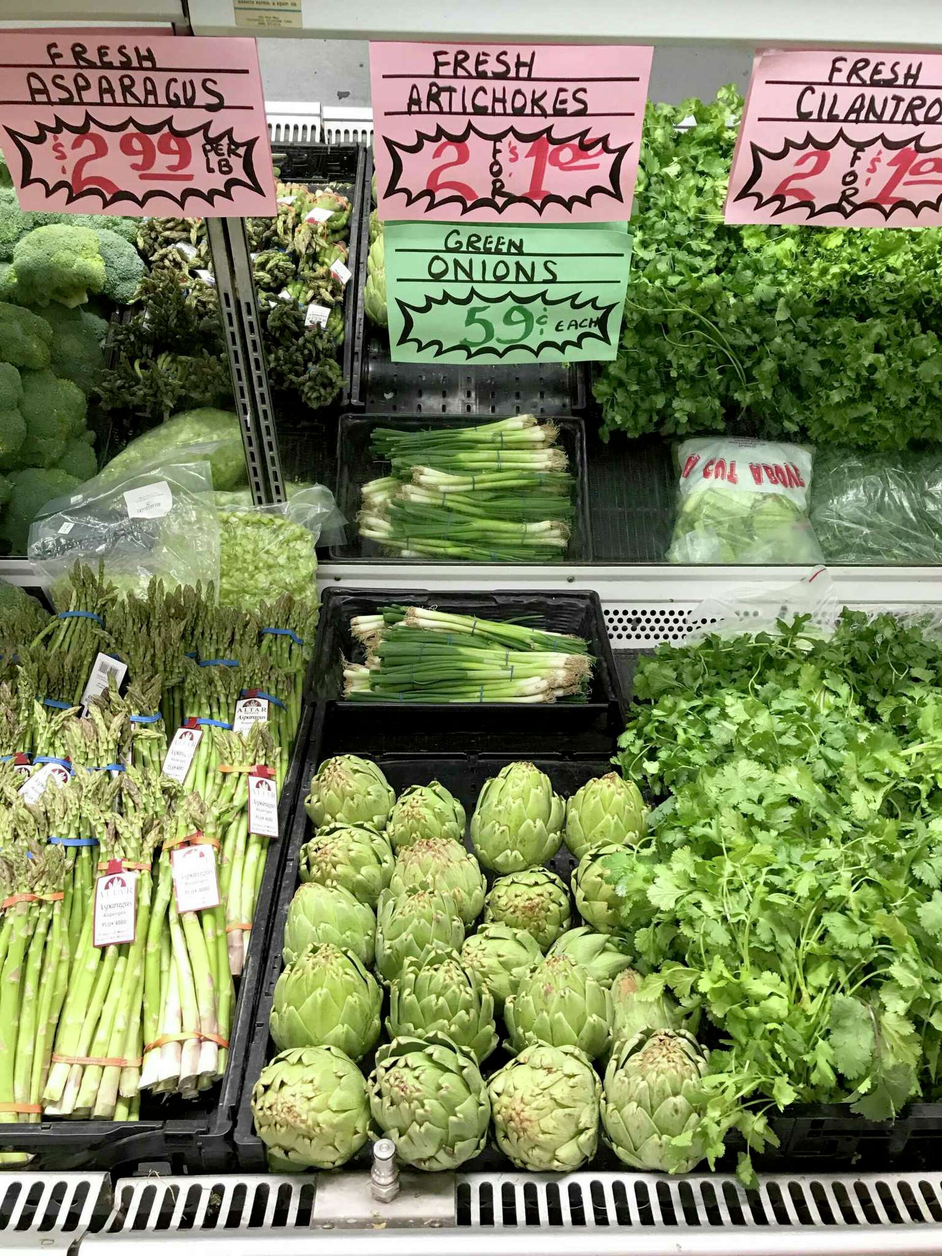Your guide to San Antonio’s produce markets, the overlooked gems for ...