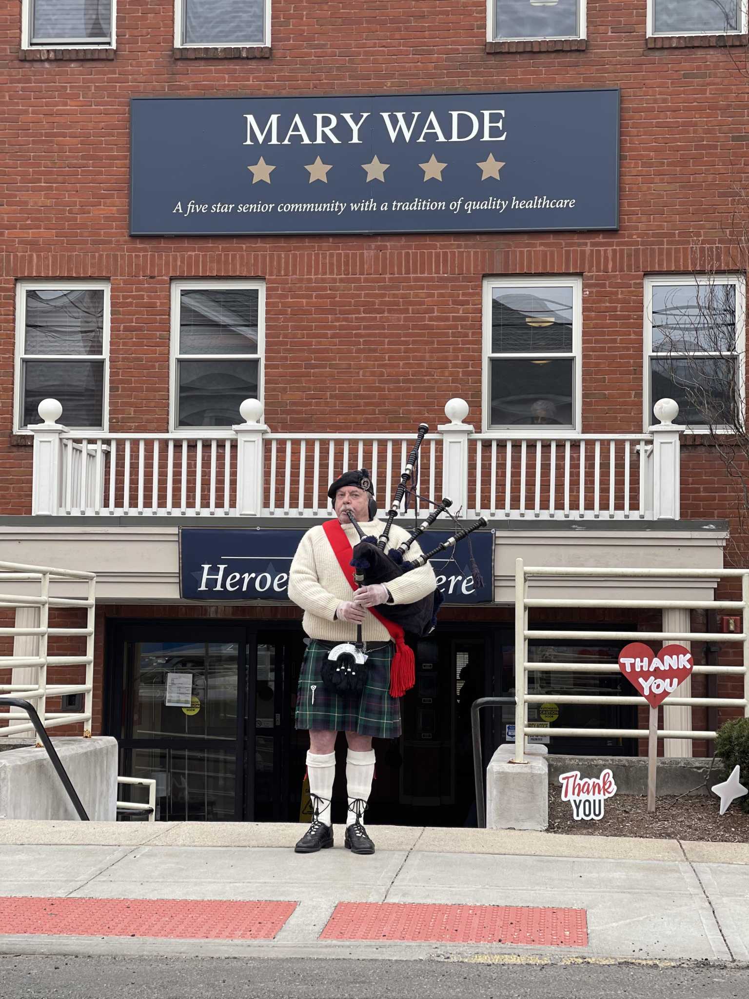 Bagpiper brings St. Patrick’s cheer to residents of New Haven’s Mary ...