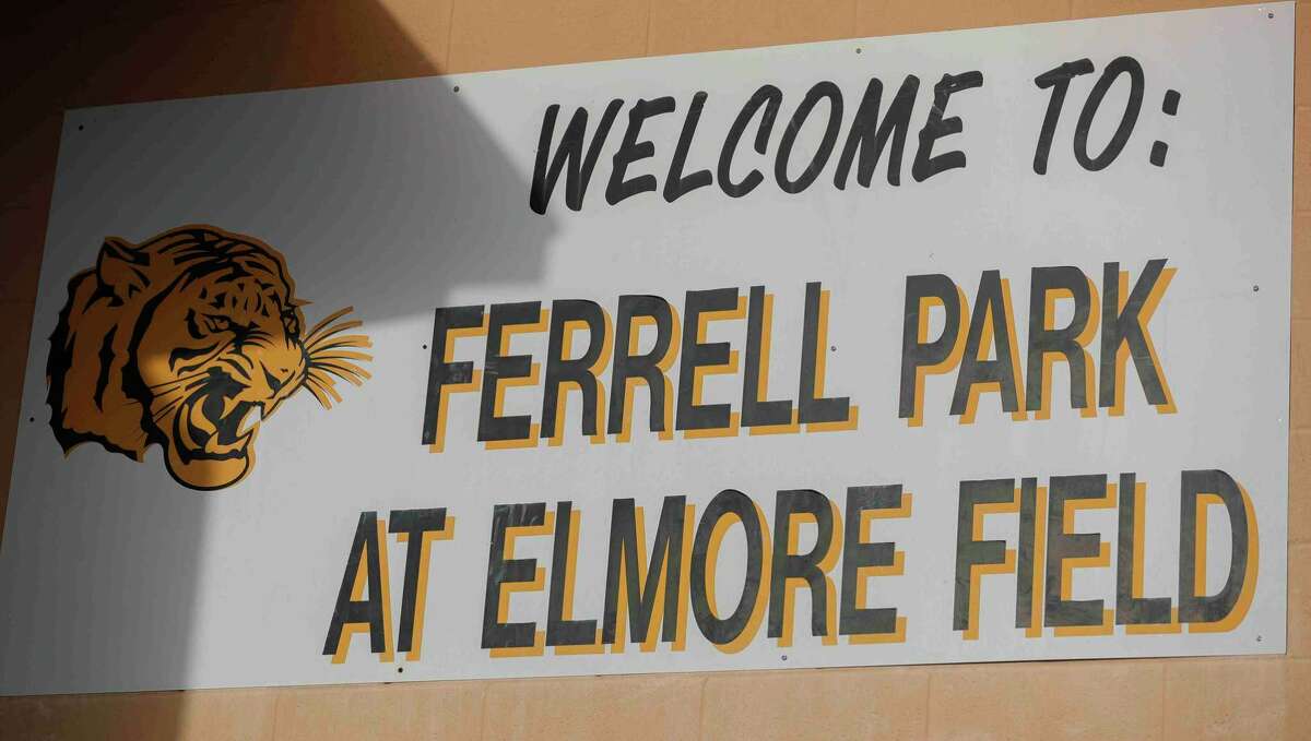 BASEBALL: Grand Oaks tops Conroe as teams celebrate legacy of Mike Ferrell